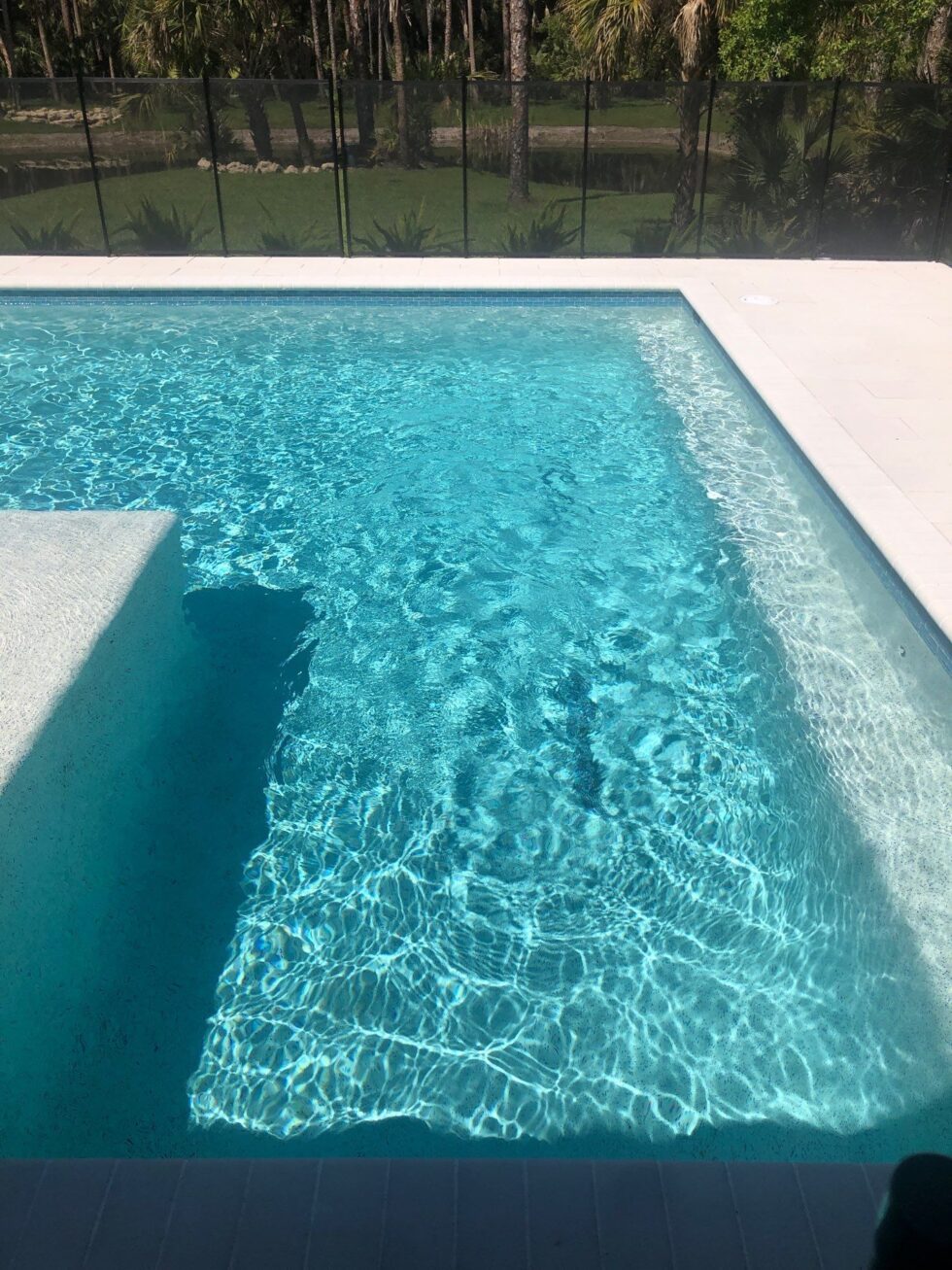 Finding the Best Swimming Pool Companies Near Me